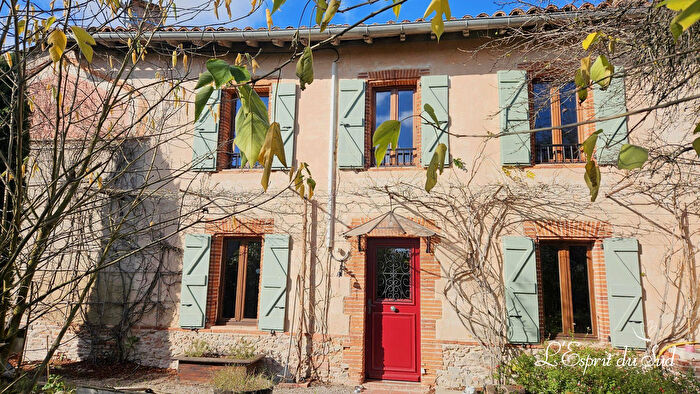 Maison à vendre - Lavaur - 6 pièces - 5 chambres