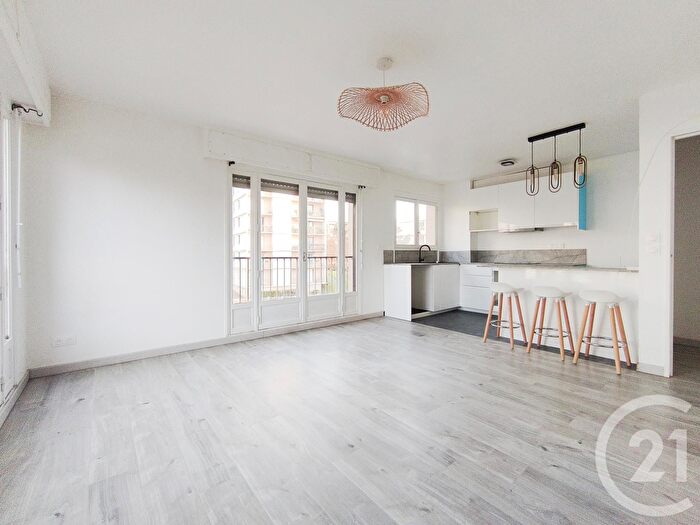 Fresnes, Charcot, Zola : Appartement 3 pièces à louer