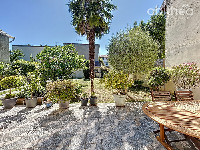 Maison à vendre - Choisy-le-Roi, Gondoles - 7 pièces - 4 chambres