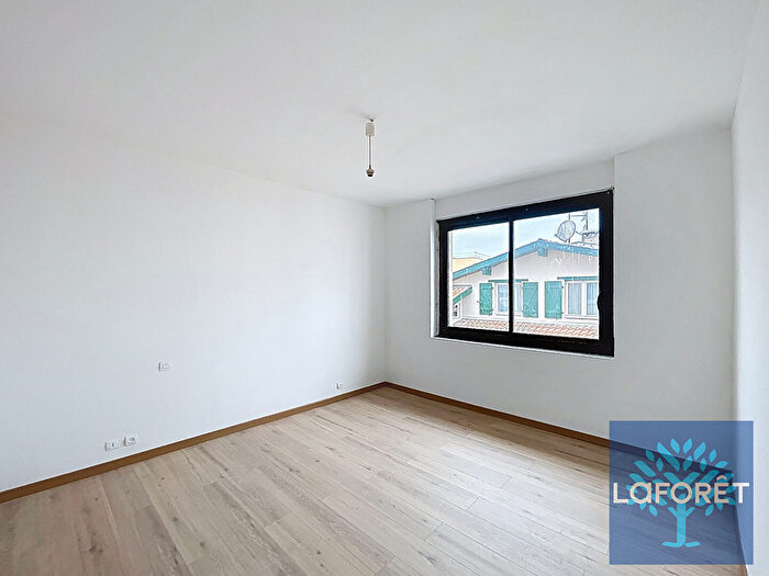 Appartement 4 pièces à vendre - Dax, Centre-ville, Saint-Vincent