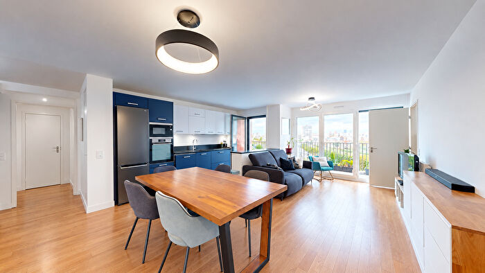 Appartement 4 pièces à vendre - Vanves, Centre Saint-Rémy