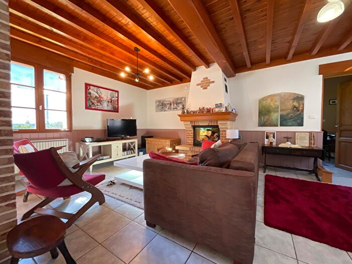 Maison 6 pièces à Bailleul, à vendre