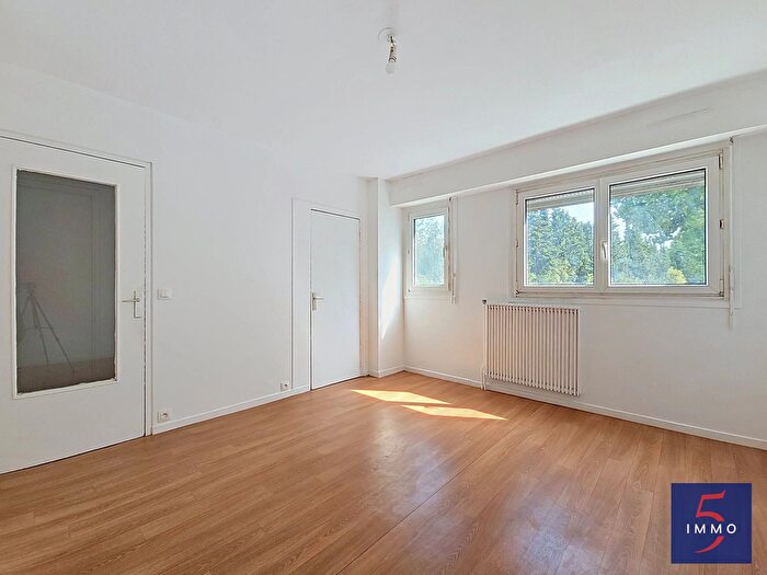Noisy-le-Grand, Nord - Appartement 1 pièce à vendre