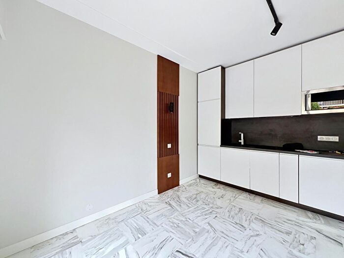 Appartement à louer - Nice, Rimiez - 2 pièces - 1 chambre