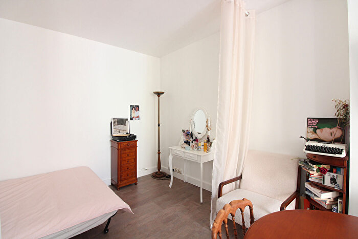 Appartement à vendre - Levallois-Perret, Trézel - 1 pièce