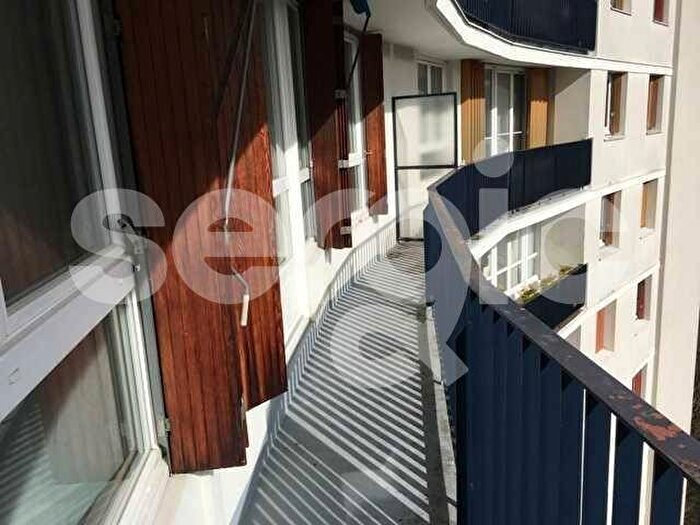 Appartement à louer - Les Dures Terres, Eaubonne - 2 pièces - 1 chambre