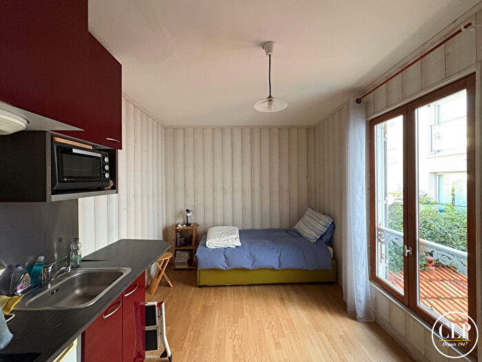 Appartement 1 pièce à Vincennes, Est, à vendre