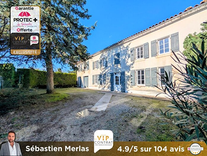 Maison 9 pièces à vendre à Saint-Sever-de-Saintonge