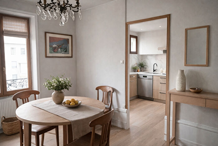 Appartement à vendre - Villefranche-sur-Saône - 5 pièces - 3 chambres