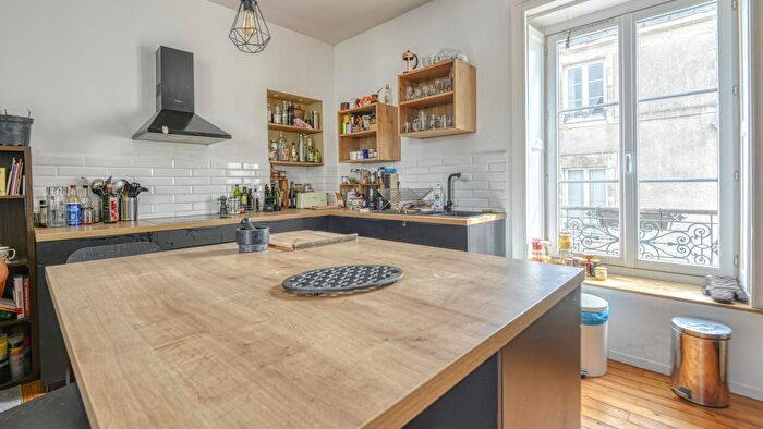 Appartement à louer - Nantes, Monselet - 5 pièces - 4 chambres