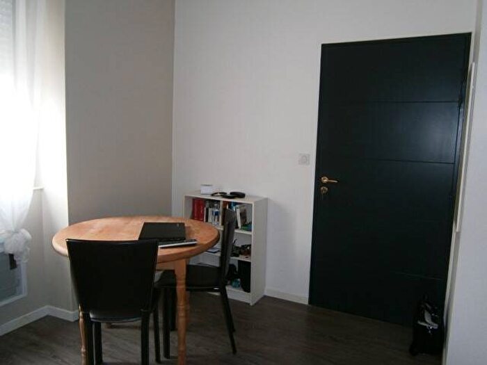 Appartement à louer - Beaulieu, Périgueux - 2 pièces - 1 chambre
