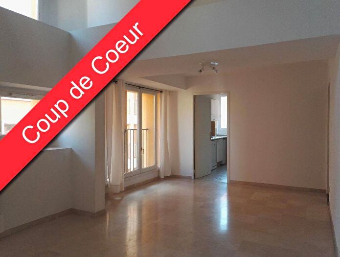 Centre Ville, Aix-en-Provence - Appartement 2 pièces à louer