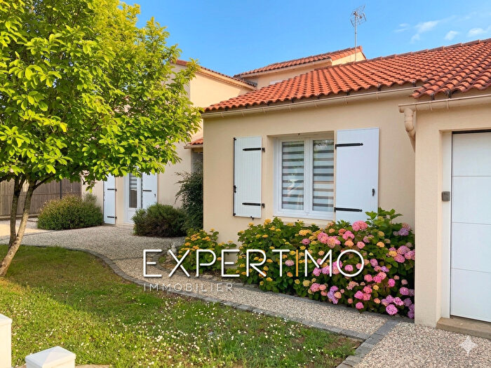 Saint-Vincent-sur-Jard - Maison 4 pièces à vendre