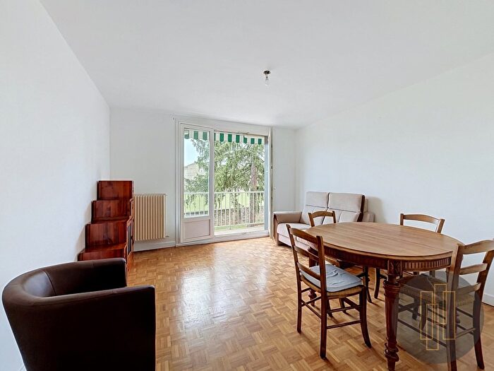 Appartement 3 pièces à vendre à Villefranche-sur-Saône, Ouest