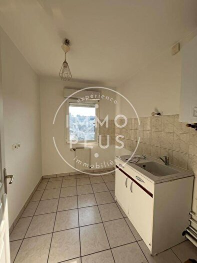 Appartement à louer - Centre Ville-Chevennes, Annecy - 2 pièces - 1 chambre