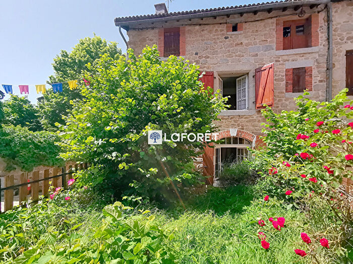 Maison à vendre - Le Malzieu-Ville - 6 pièces - 4 chambres