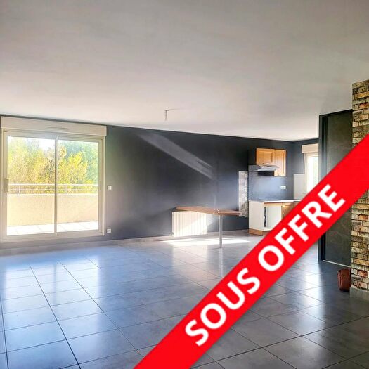 Appartement à vendre - Beauregard - 4 pièces - 3 chambres