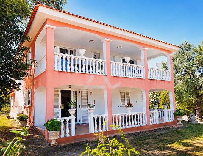 Porto-Vecchio - Maison 8 pièces à vendre