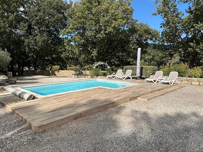 Maison à vendre - Besse-sur-Issole - 5 pièces - 4 chambres