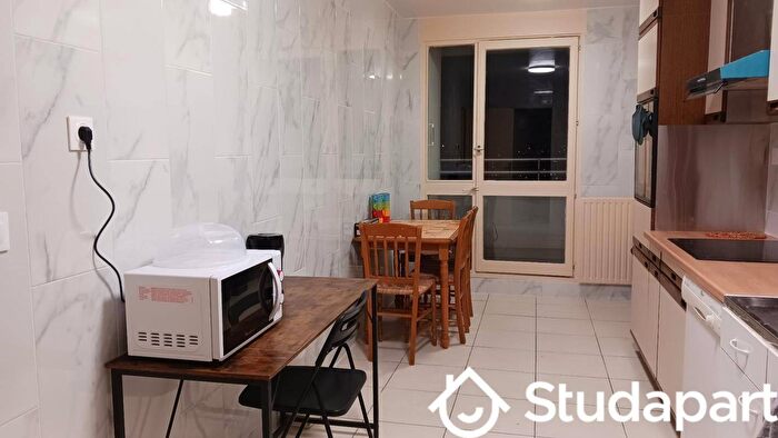 Appartement à louer - Hôtel de Ville, Créteil - 1 pièce - 1 chambre