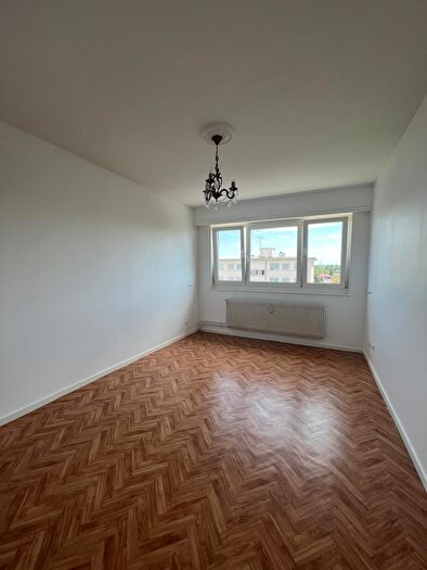 Illzach, Vosges, Stade : Appartement 1 pièce à louer