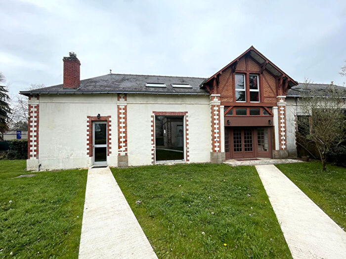 Maison à louer - Carquefou, Bréchetière, Pépinière, Housseau - 6 pièces - 4 chambres