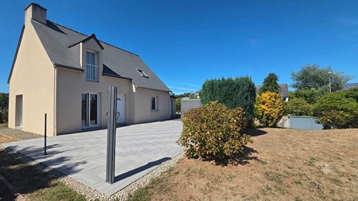 Plouër-sur-Rance : Maison 6 pièces à vendre