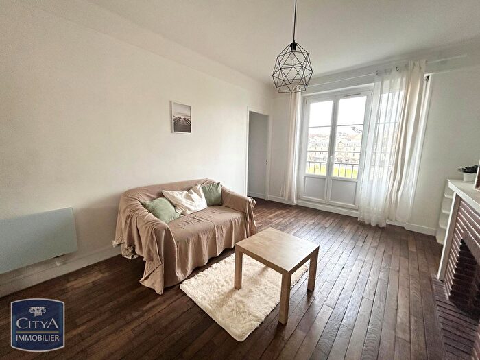 Appartement à louer - Caen, Saint-Jean - 3 pièces - 2 chambres