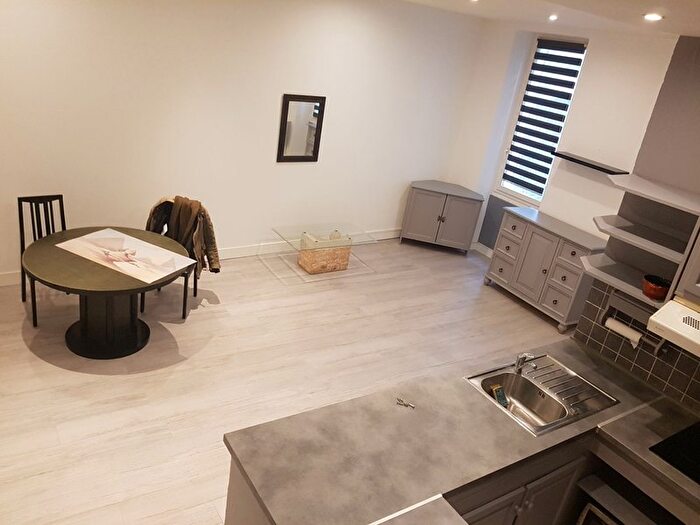 Appartement 2 pièces à louer - Marseille 6ème, Cours julien, Notre-Dame-des-Monts