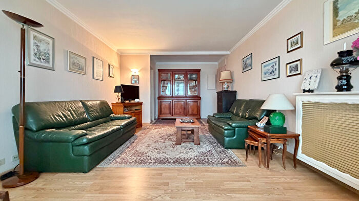 Appartement à vendre - Corbeil-Essonnes, Tarterêts - 3 pièces - 2 chambres