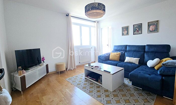 Appartement 3 pièces à Pau, Le Hameau, à vendre