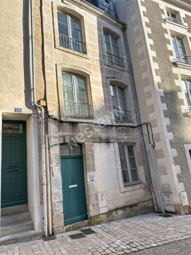 Appartement à vendre - Poitiers, Centre-ville - 2 pièces - 1 chambre