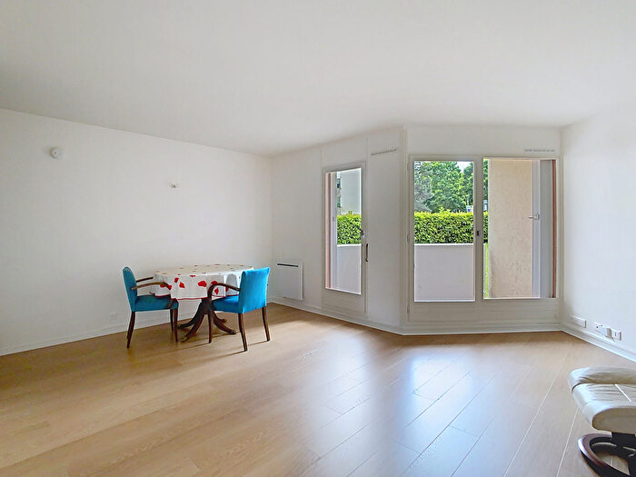 Appartement à vendre - Montigny-le-Bretonneux, Les Prés - 1 pièce