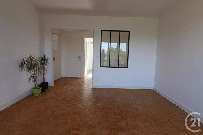 Appartement à louer - Domont - 3 pièces - 2 chambres