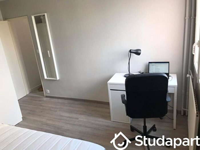 Appartement à louer - Delaunay Belleville, Saint-Denis - 1 pièce - 3 chambres