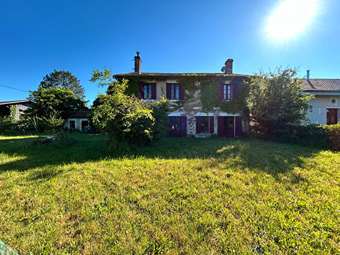 Maison à vendre - Salles - 6 pièces - 5 chambres