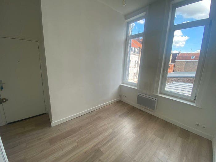 Wazemmes, Lille : Appartement 1 pièce à louer