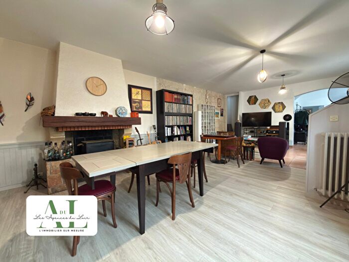 Maison à vendre - Longué, Longué-Jumelles - 8 pièces - 5 chambres