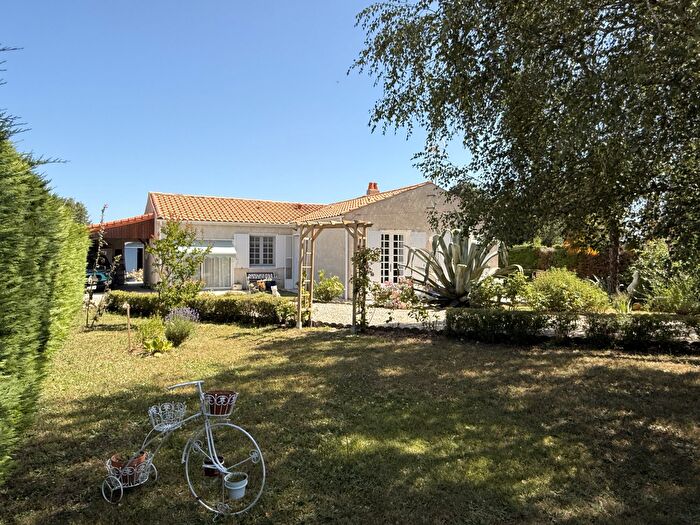 Maison 4 pièces à vendre - Thaims