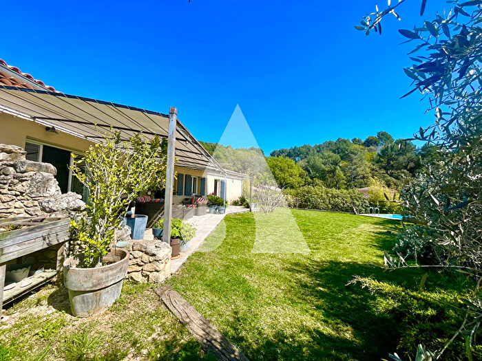 Maison à vendre - Lauris - 6 pièces - 4 chambres