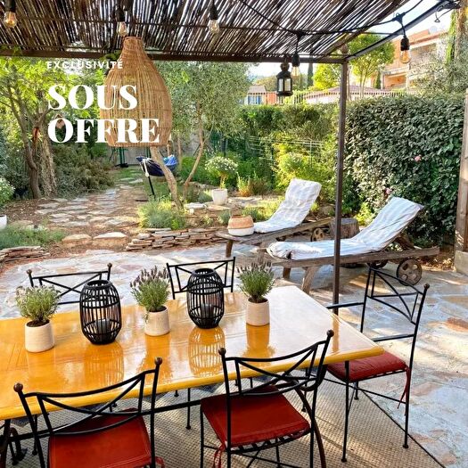 Maison 5 pièces à La Môle, à vendre