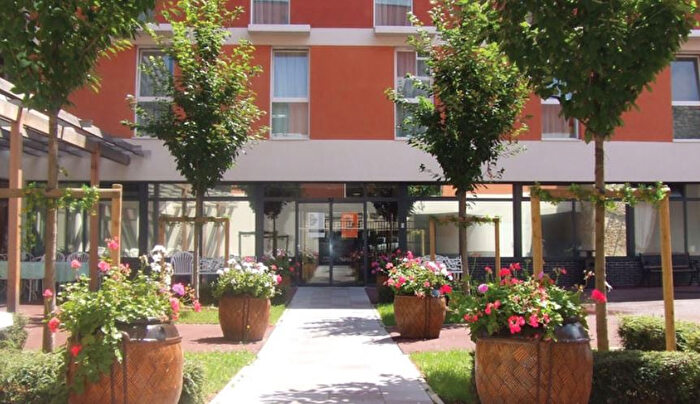 Appartement 1 pièce à vendre à Viry-Châtillon, Centre-ville