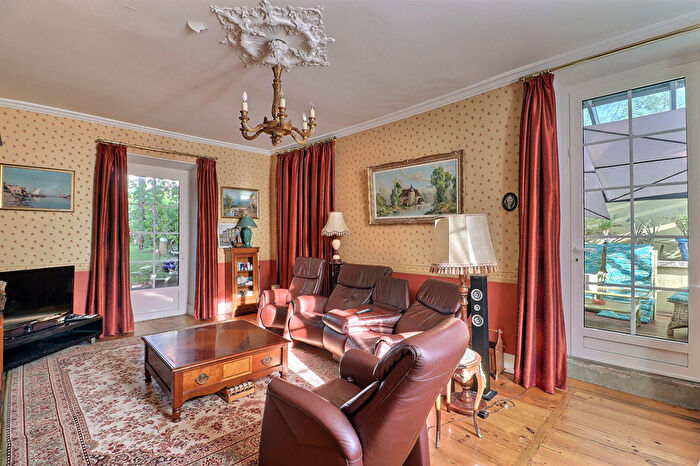 Maison à vendre - Saint-Sever - 10 pièces - 4 chambres