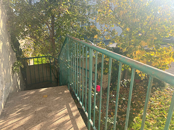 Appartement à vendre - Quartiers Ouest, Moulin du Comte - 2 pièces - 1 chambre