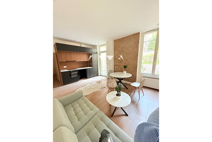 Appartement à vendre - Paris e , Val de Grâce - 3 pièces - 2 chambres