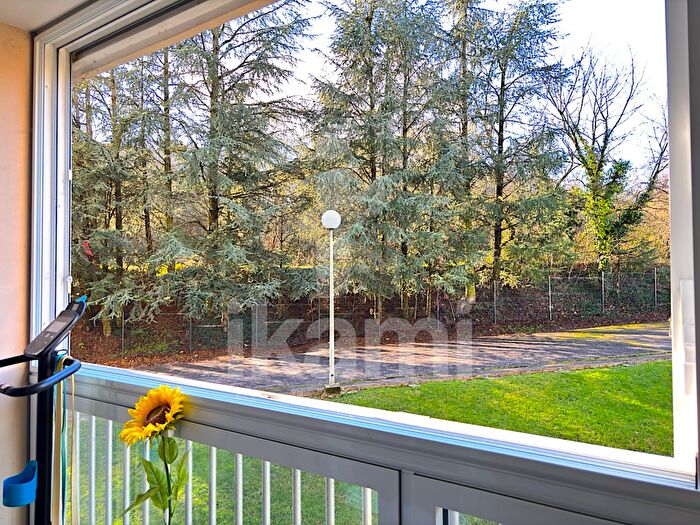 Appartement à vendre - Oullins, Golf, Célestins - 2 pièces - 1 chambre