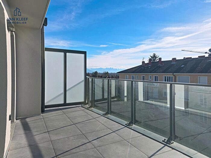 Appartement à vendre - Divonne-les-Bains - 3 pièces - 2 chambres