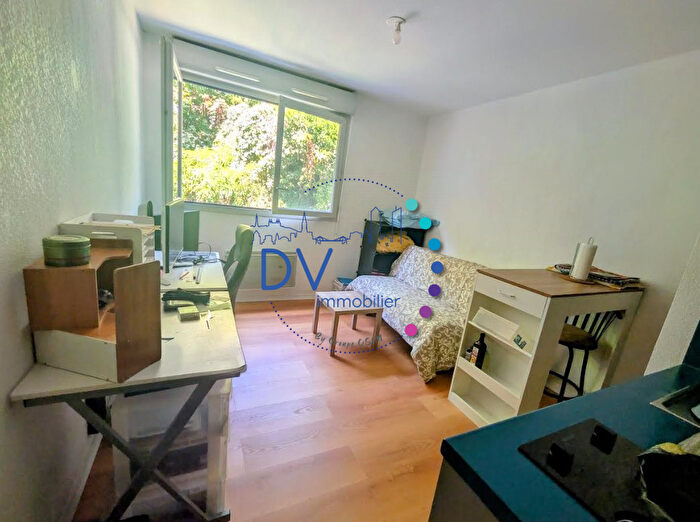 Caluire-et-Cuire, Saint-Clair : Appartement 1 pièce à vendre