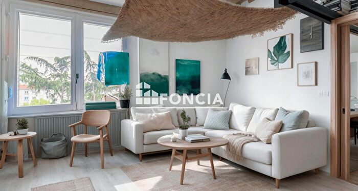 Appartement à vendre - Vénissieux, Parilly - 4 pièces