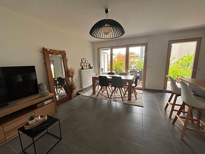 Appartement à louer - Allonzier-la-Caille - 3 pièces - 2 chambres